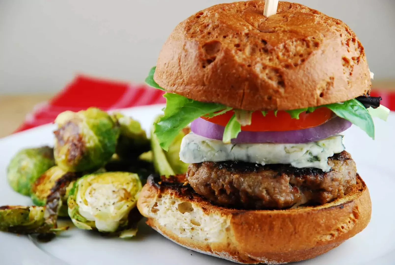 Blue Cheese Burger Recipe - 9 Points | LaaLoosh