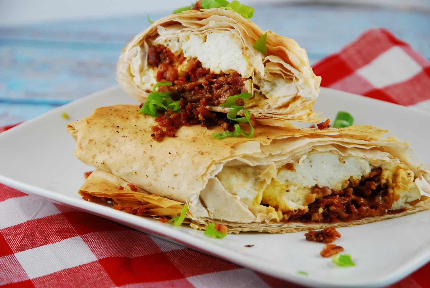 Breakfast Phyllo Wrap Recipe - 3 Points | LaaLoosh