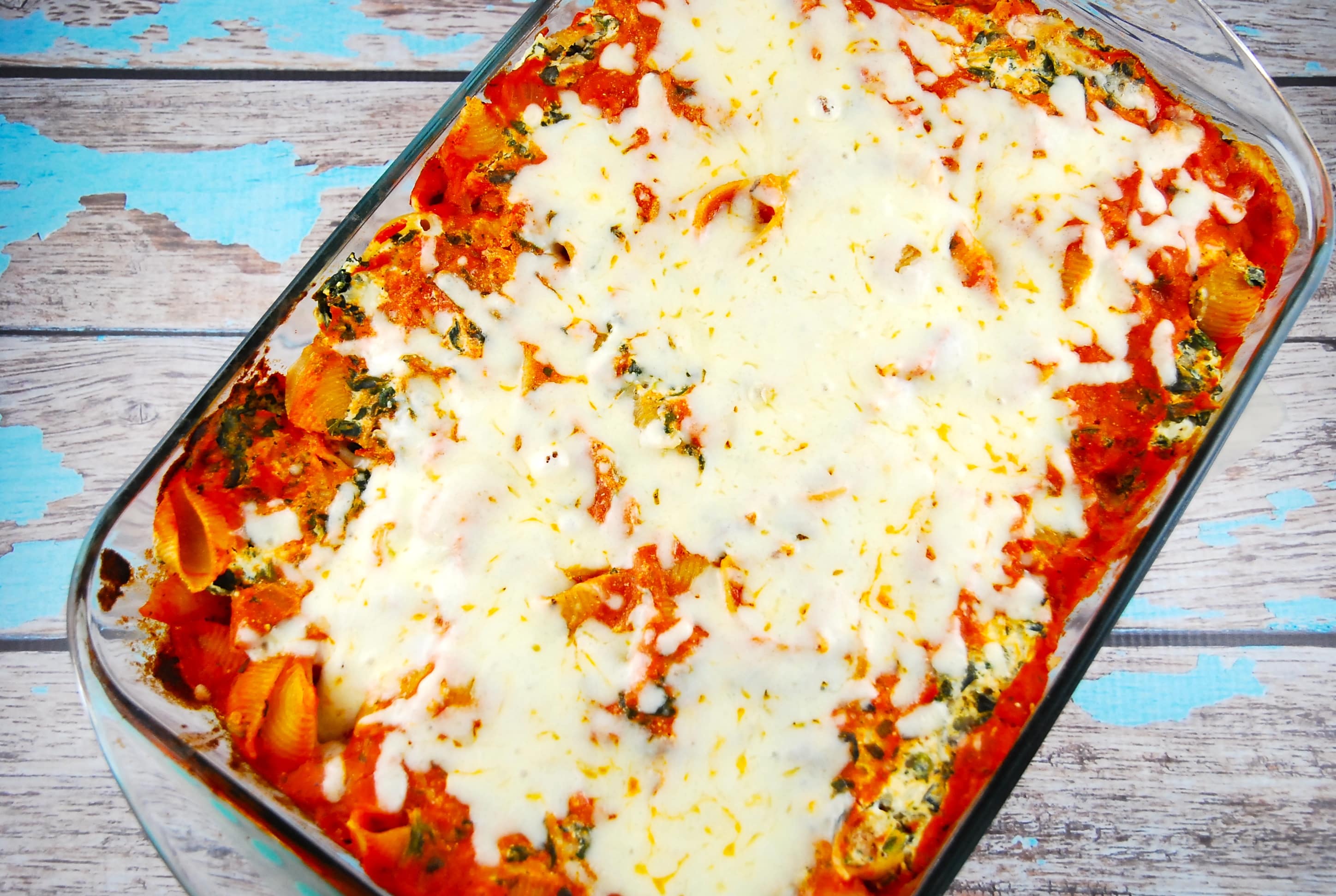 Stuffed Shells Casserole Recipe - 8 Points - LaaLoosh