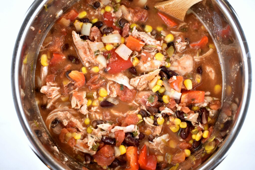 Crock Pot Chicken Taco Chili Recipe | LaaLoosh